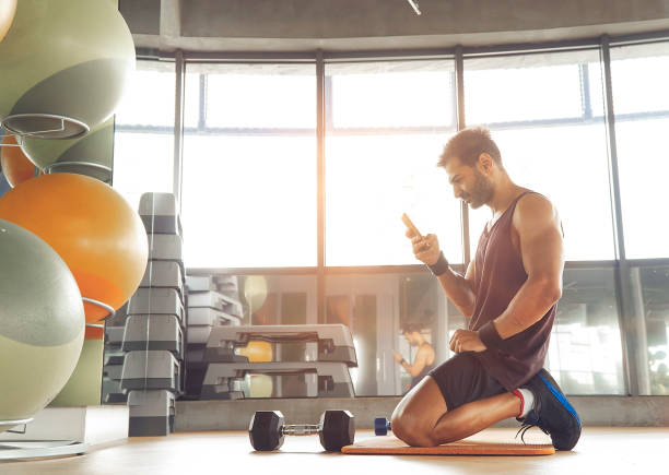 Gym Phone Pictures | Download Free Images on Unsplash