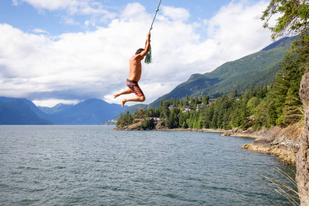 Cliff Jump Pictures | Download Free Images on Unsplash