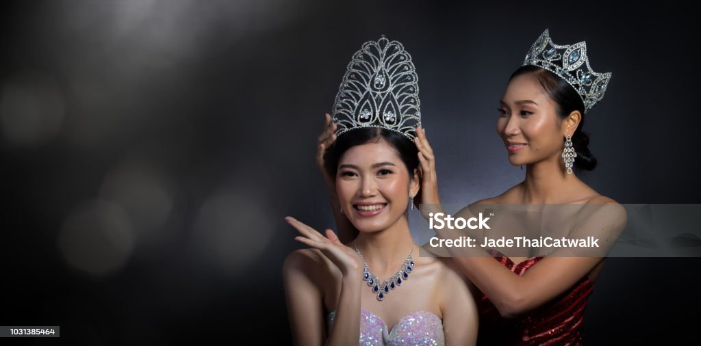 Put Diamond Crown On Final Winner Latest Year Miss Beauty Queen Pageant