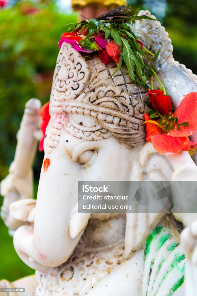 Patung Dewa Hindu Ganesha Di Kompleks Patung Kailashnath Mahadev Di ... Patung Dewa Hindu Ganesha Di Kompleks Patung Kailashnath Mahadev Di ...