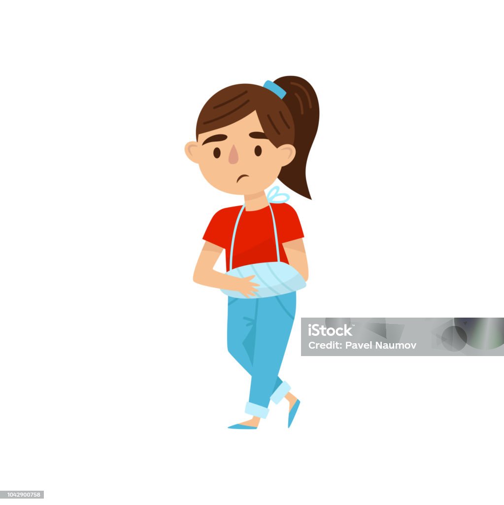 Gadis Imut Dengan Lengan Patah Dalam Perban Anak Kecil Dengan Cedera ... Gadis Imut Dengan Lengan Patah Dalam Perban Anak Kecil Dengan Cedera ...