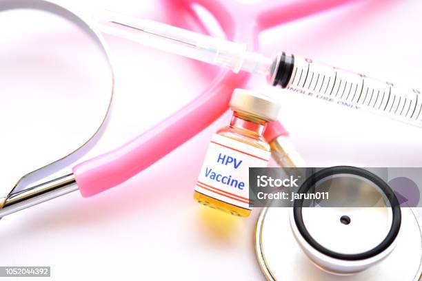 Vaksin Human Papillomavirus Atau Vaksin Hpv Untuk Injeksi Foto Stok ... Vaksin Human Papillomavirus Atau Vaksin Hpv Untuk Injeksi Foto Stok ...