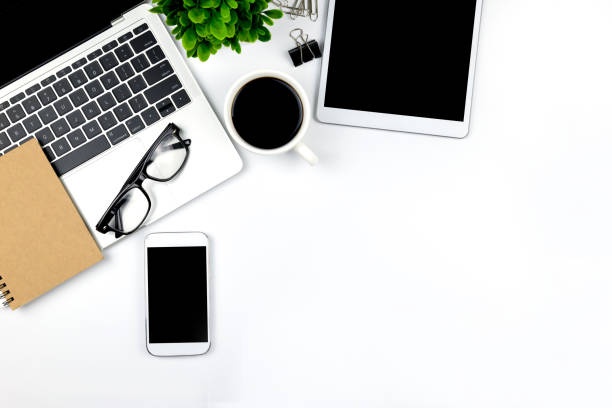 Desk Essentials Pictures | Download Free Images on Unsplash