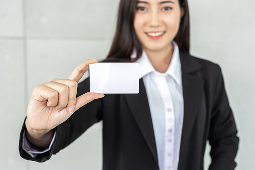 Photo Libre De Droit De Affichage Et Femme Daffaires Détenant Vider