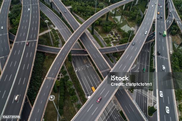 Pemandangan Udara Jalan Raya Dan Jalan Layang Foto Stok - Unduh Gambar ... Pemandangan Udara Jalan Raya Dan Jalan Layang Foto Stok - Unduh Gambar ...