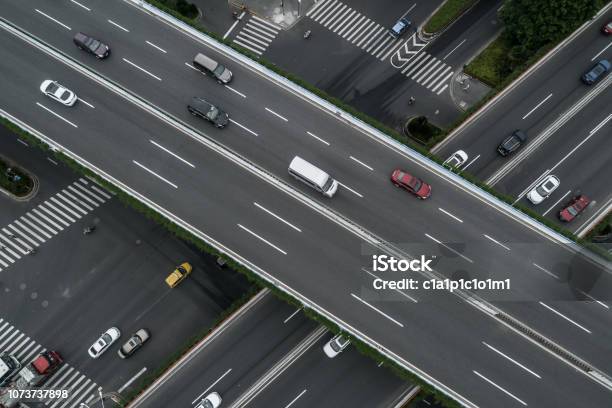 Pemandangan Udara Jalan Raya Dan Jalan Layang Foto Stok - Unduh Gambar ... Pemandangan Udara Jalan Raya Dan Jalan Layang Foto Stok - Unduh Gambar ...