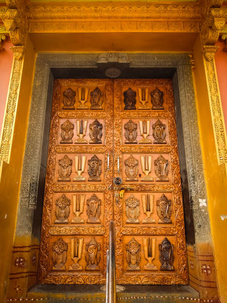 Ayyappa Swamy Temple Pictures | Download Free Images on Unsplash