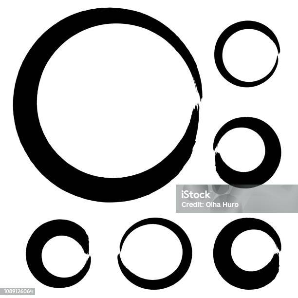 Vecteur Des Cercles De Traits De Pinceau De Peinture Sur Fond Blanc