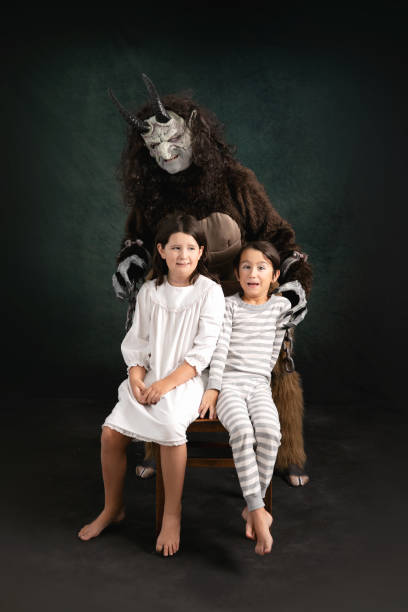 Krampus Fotos Banco De Fotos E Imágenes De Stock Istock