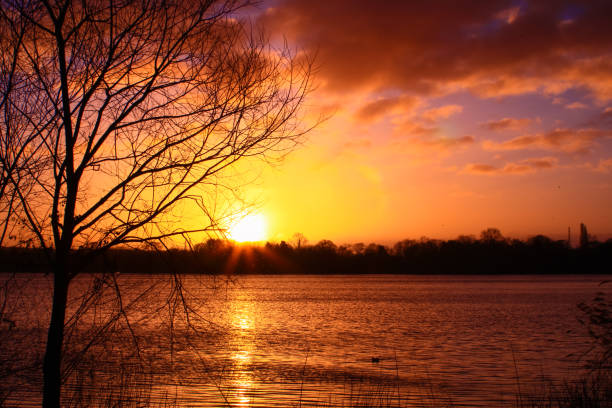 Free picture: Sunset with bright sunspot over a Tikvara lake near ...