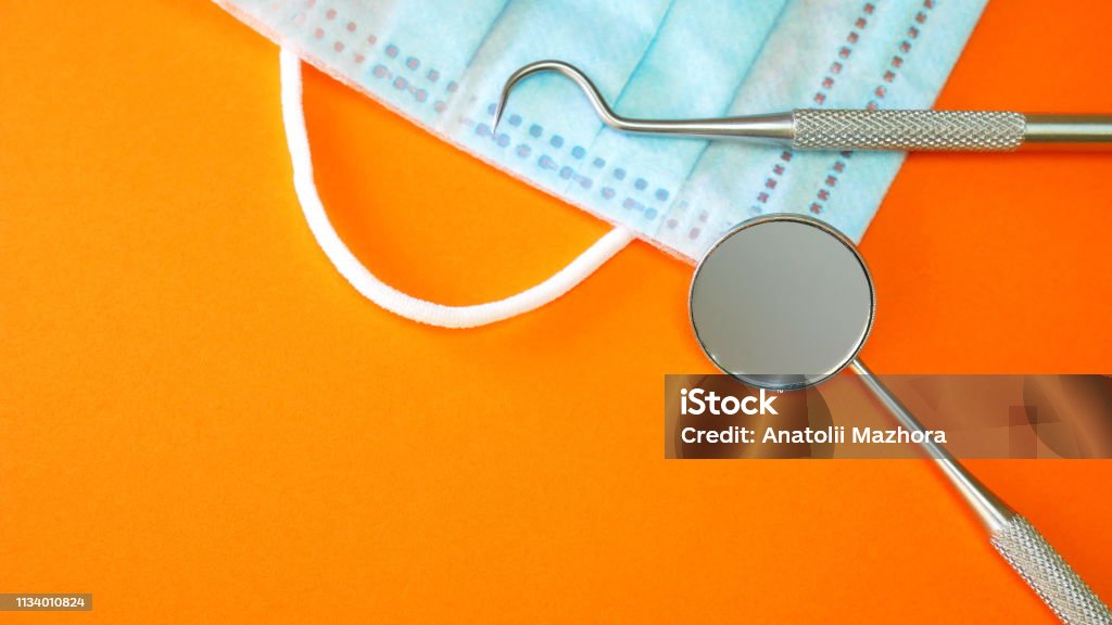 Alat Atau Instrumen Dokter Gigi Di Kantor Gigi Penjelajah Gigi Cermin ... Alat Atau Instrumen Dokter Gigi Di Kantor Gigi Penjelajah Gigi Cermin ...