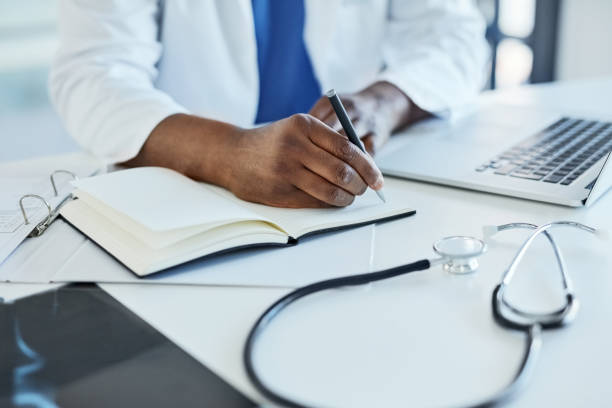 Doctor Writing Pictures | Download Free Images on Unsplash