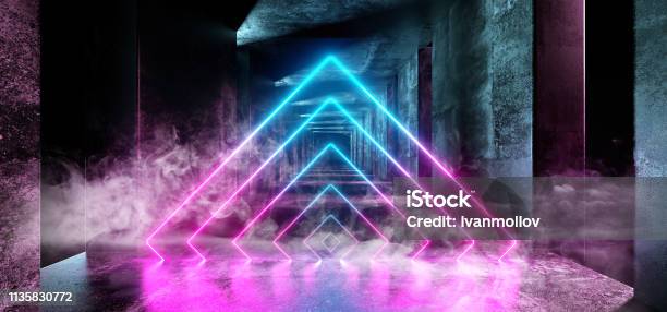 Asap Sci Fi Ungu Neon Latar Belakang Futuristik Kosong Alien Spaceship