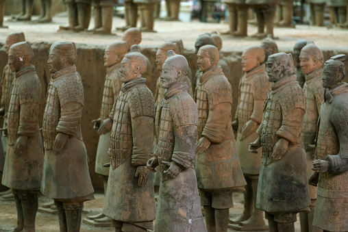 Prajurit Tentara Terakota Di Makam Kaisar Pertama China Di Situs ... Prajurit Tentara Terakota Di Makam Kaisar Pertama China Di Situs ...