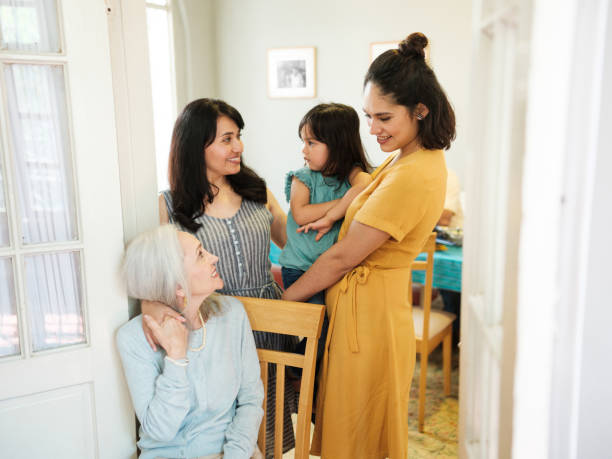 Intergenerational Pictures | Download Free Images on Unsplash