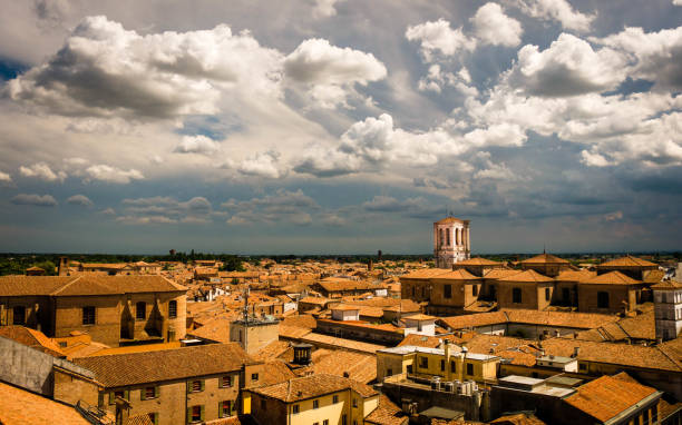 Ferrara Pictures | Download Free Images on Unsplash