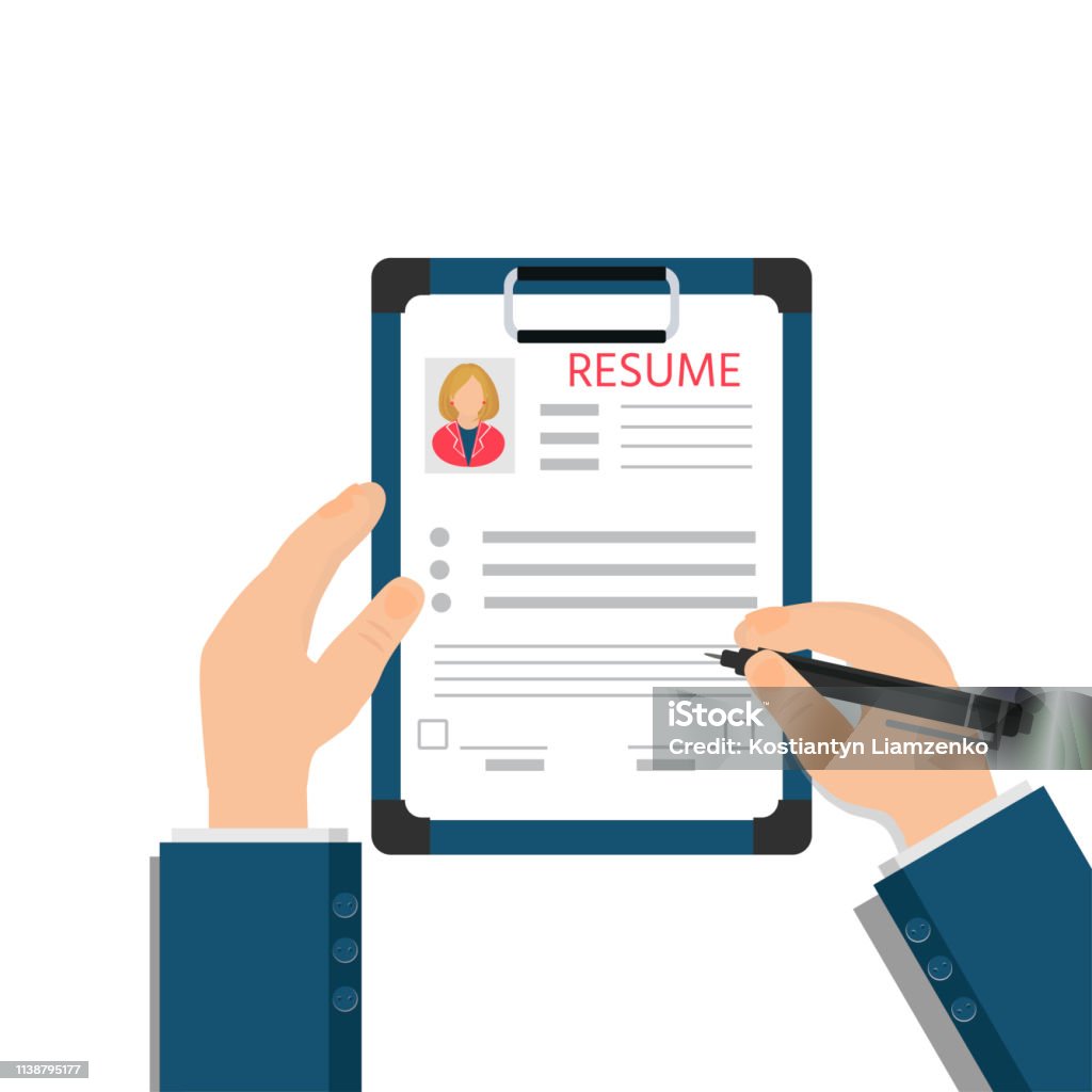 Lhomme Remplit Le Questionnaire Le Curriculum Vitae Ou Le Formulaire De