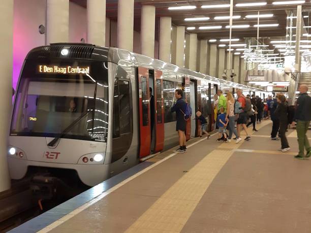 800+ Fotos, Bilder und lizenzfreie Bilder zu Tram Den Haag - iStock 800+ Fotos, Bilder und lizenzfreie Bilder zu Tram Den Haag - iStock