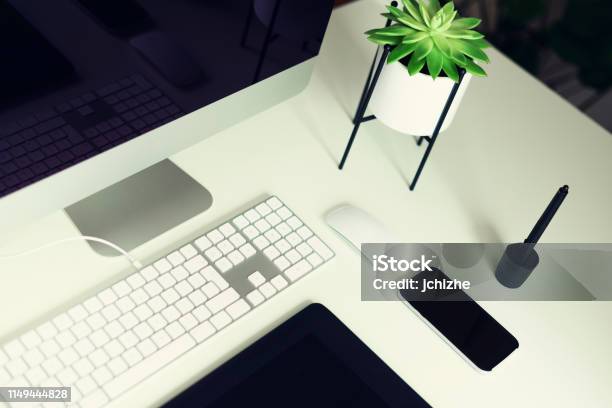 Keyboard Mouse Tampilan Komputer Dengan Layar Kosong Hitam Tampilan