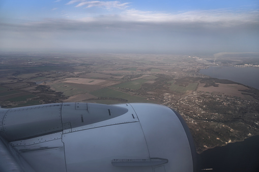 Photo Libre De Droit De Vue De La Fenêtre De Lavion Sur La Rivière