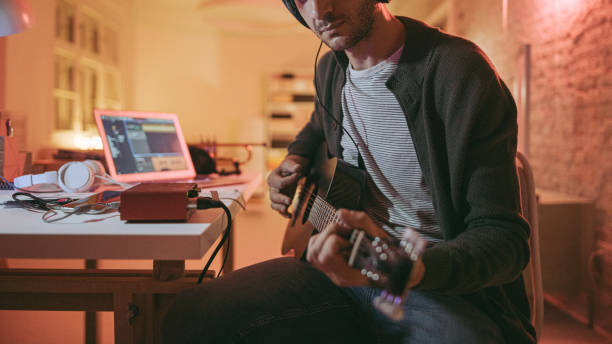 Working with sheet music – free photo on Barnimages