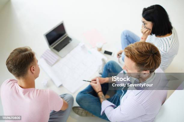 Brainstorming Tentang Ide Proyek Startup Foto Stok Unduh Gambar