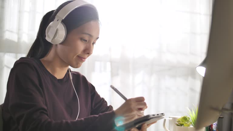 Traduction Japonais Vidéos Libres De Droit 4k Et Hd Istock