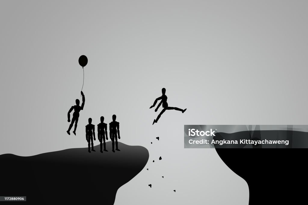 Gambar Abstrak Orangorang Siluet Mencoba Melompat Menyeberangi Tebing