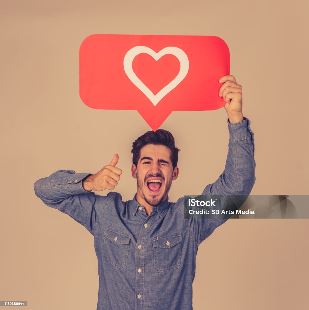 Photo Libre De Droit De Symbole Attirant De Coeur De Fixation Dhomme De