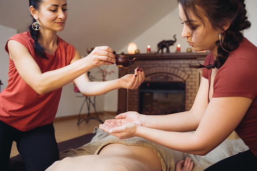 Relaxing Massage For A Couple In Four Hands Fourhanded Massage Is A Massage Where Two Therapists