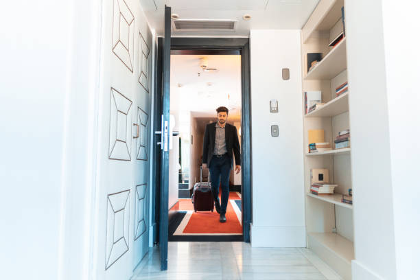 Man In Suite Pictures | Download Free Images on Unsplash