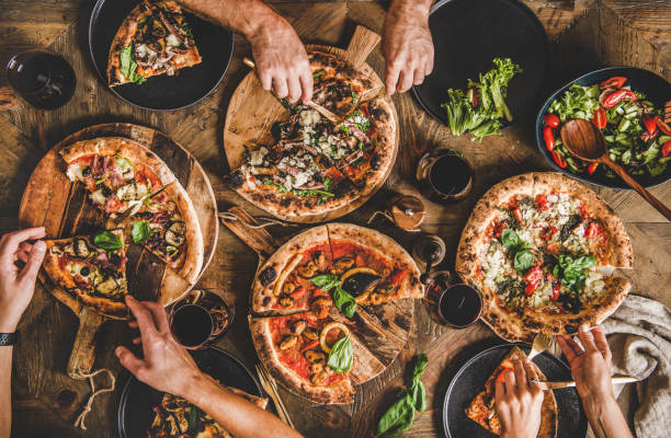 Best Pizza Party Pictures [HD] | Download Free Images on Unsplash