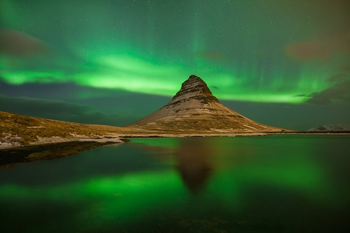 Lampu Utara Yang Indah Atau Aurora Borealis Di Islandia Ini Diambil Di ... Lampu Utara Yang Indah Atau Aurora Borealis Di Islandia Ini Diambil Di ...