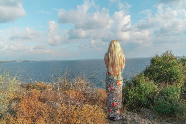 Pantolon üstüne Elbise Fotoğraflar Stok Fotoğraf Resimler Ve Görseller