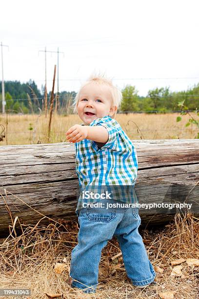 1년 늙음 남자아이 12 23 개월에 대한 스톡 사진 및 기타 이미지 12 23 개월 금발 머리 남성 Istock