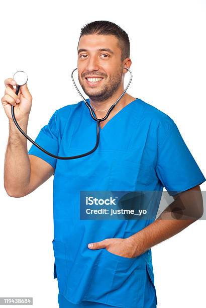Potret Dokter Pria Dengan Stetoskop Foto Stok - Unduh Gambar Sekarang ... Potret Dokter Pria Dengan Stetoskop Foto Stok - Unduh Gambar Sekarang ...