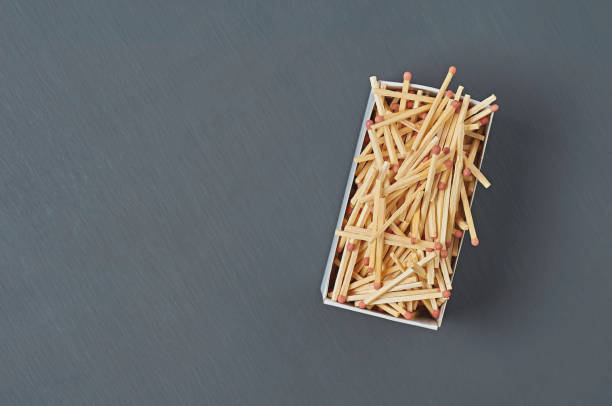 Boite Dallumette Banque Dimages Et Photos Libres De Droit Istock