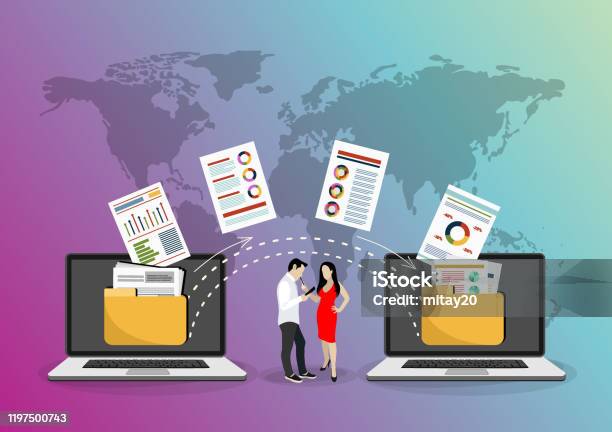 Transfer File Dua Laptop Dengan Folder Di Layar Dan Dokumen Yang