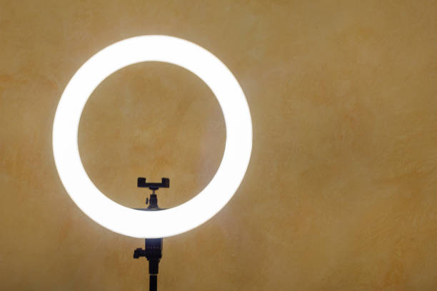 1000+ Light Ring Pictures | Download Free Images on Unsplash