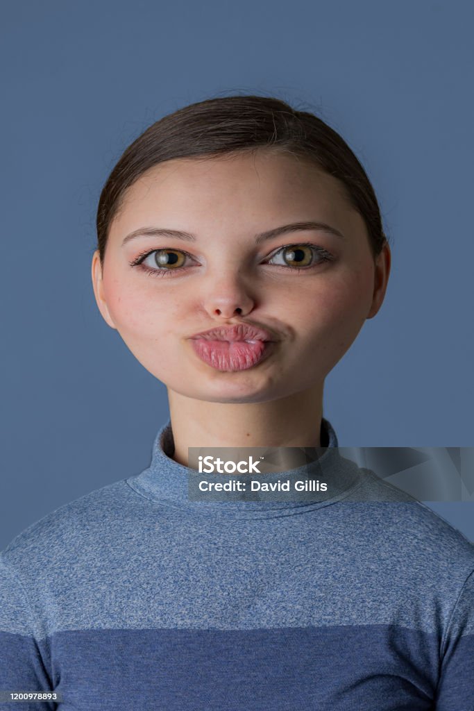 Emojis Reales Fotos De Una Joven Alteradas Para Que Coincidan Con