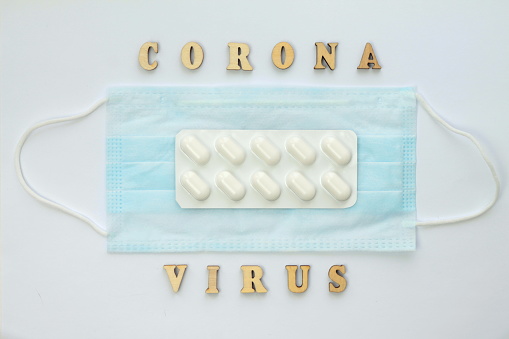Kata Coronovirus Dalam Huruf Kayu Konsep Perawatan Kesehatan Global ... Kata Coronovirus Dalam Huruf Kayu Konsep Perawatan Kesehatan Global ...
