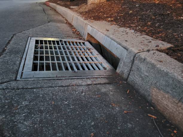 Storm Drain Pictures | Download Free Images on Unsplash