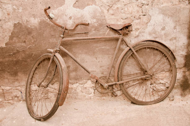 Free picture: old style, bicycle, nostalgia, derelict, wheel, vehicle ...