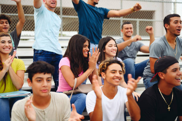 female-high-school-student Premium Photos, Pictures and Images by Istock
