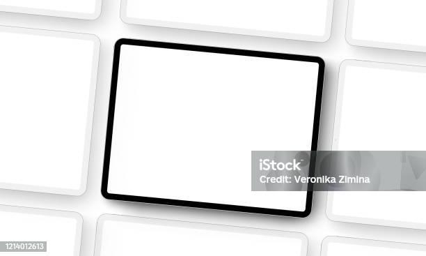 Komputer Tablet Wireframe Dengan Layar Kosong Mockup Untuk Menampilkan
