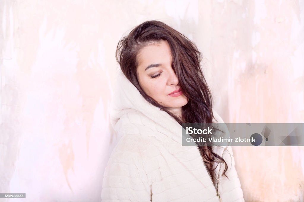 Beautiful Woman Brunet Hair Smiling Cheerful Happy Laughing With Big