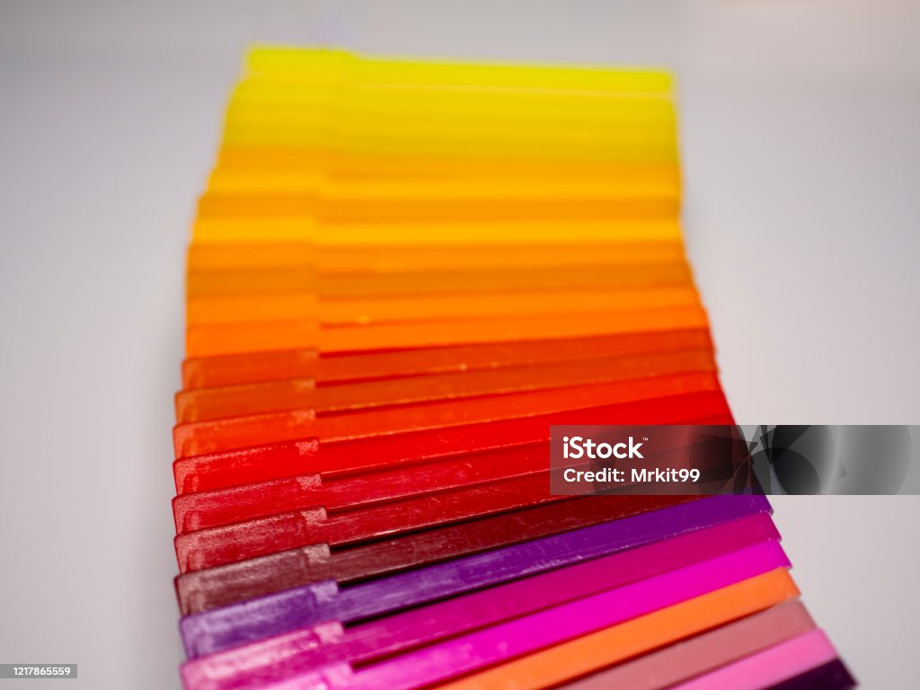 Buku Swatch Warna Plastik Contoh Katalog Warna Untuk Produk Plastik Buku Panduan Warna Palet