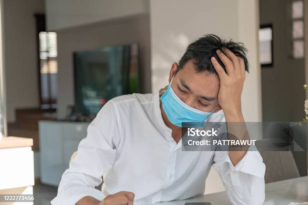 Pria Bertopeng Medis Tinggal Di Rumah Pria Bertopeng Medis Tinggal ... Pria Bertopeng Medis Tinggal Di Rumah Pria Bertopeng Medis Tinggal ...