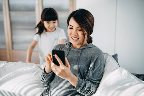 Asian Phone Pictures | Download Free Images on Unsplash
