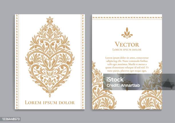 Desain Kartu Undangan Mewah Putih Dan Emas Template Ornamen Vintage